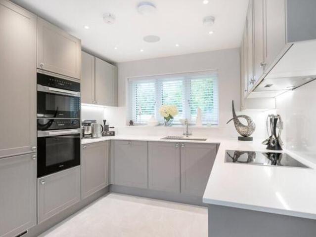 House 3 Bedroom For Sale West Horsley Surrey 850000 ES100263247