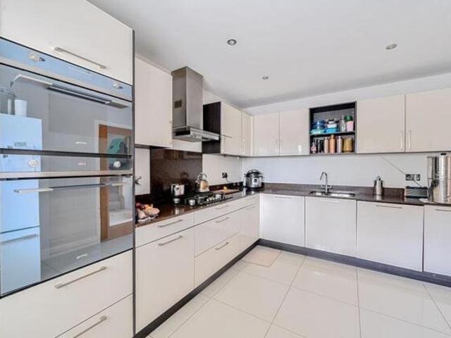 House 3 Bedroom For Sale West Sussex West Sussex 539000 ELS101675657