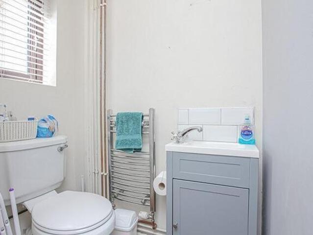 House 3 Bedroom For Sale Witney Oxfordshire 350000 ES101743297