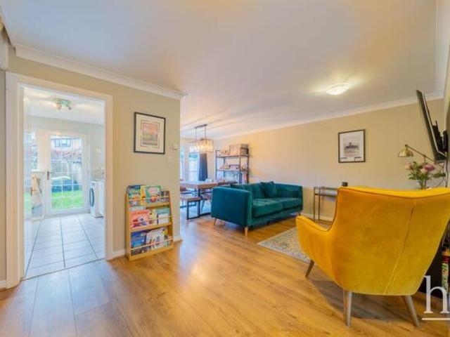 House 3 Bedroom For Sale Willaston Cheshire West And Chester 300000 ELS99092634