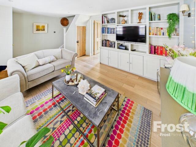 House 3 Bedroom For Sale Windsor Windsor And Maidenhead 599950 ELS100578838