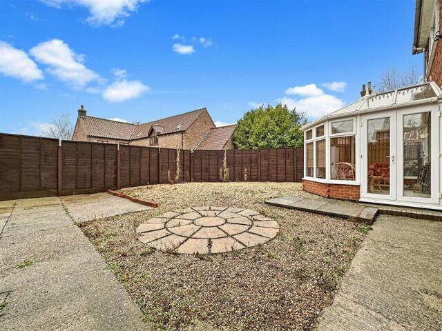 House 3 Bedroom For Sale Winthorpe Winthorpe 290000 ES100615173