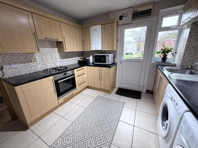 House 3 Bedroom For Sale Wroughton Swindon 240000 ELS98969306