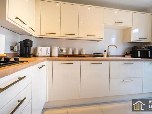 House 3 Bedroom For Sale Wye Caerphilly 280000 ELS100503418