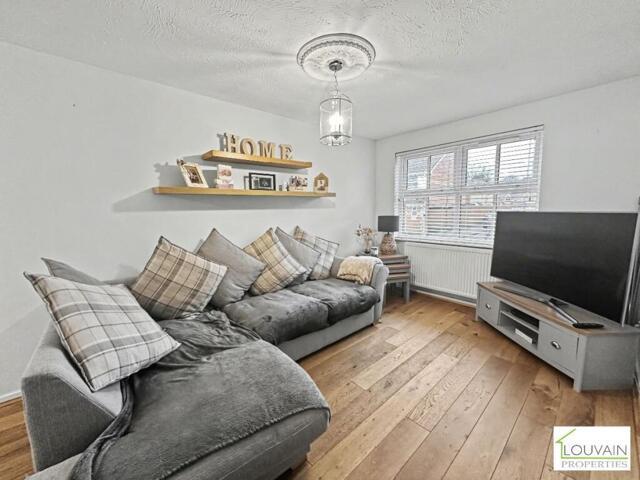 House 3 Bedroom For Sale Wye Kent 220000 ES100058038