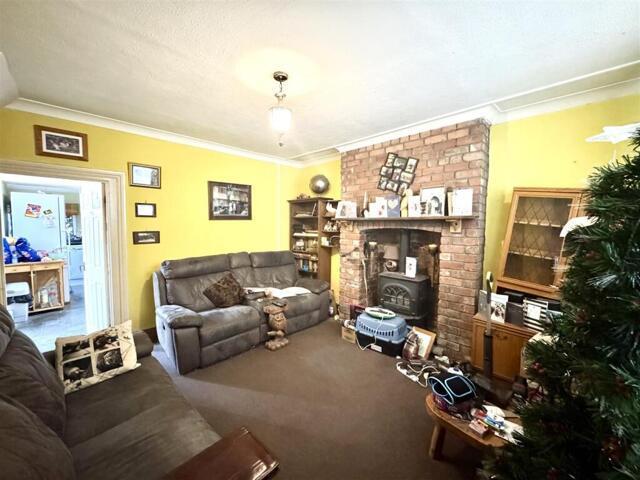 House 3 Bedroom For Sale Wye Kent 365000 ES99344712