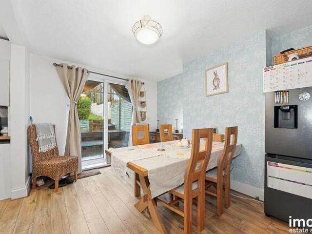 House 3 Bedroom For Sale Torquay Torbay 240000 ES101677567