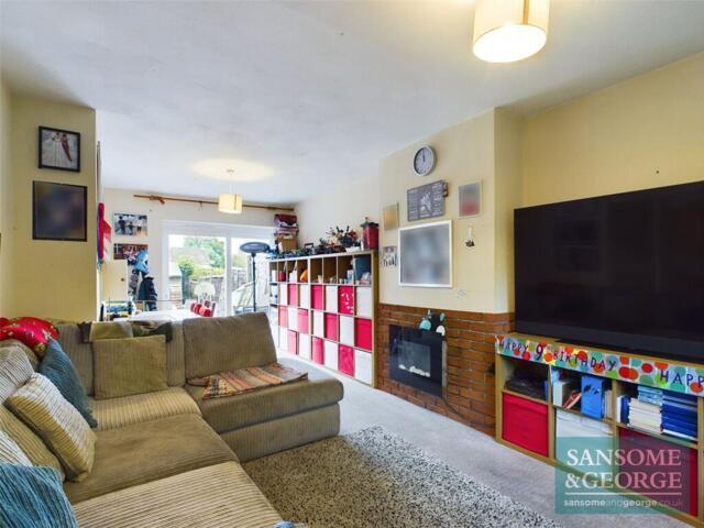 House 3 Bedroom For Sale Tadley Hampshire 270000 ELS99344702