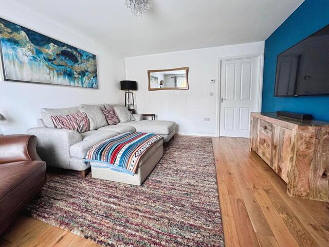 House 3 Bedroom For Sale Tarporley Cheshire West And Chester 310000 ELS98969095