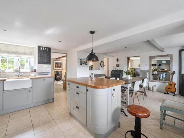 House 3 Bedroom For Sale Tetbury Gloucestershire 850000 ELS102023845
