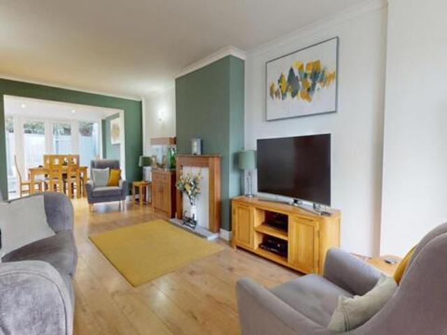 House 3 Bedroom For Sale Telford Telford And Wrekin 340000 ES101025921