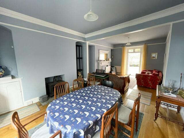 House 3 Bedroom For Sale Tenby Pembrokeshire 370000 ES99926112