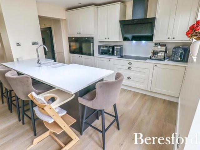 House 3 Bedroom For Sale Thurrockc Greater London 600000 ES101119424