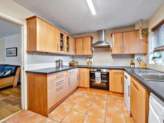 House 3 Bedroom For Sale Thatcham West Berkshire 390000 ES98612184