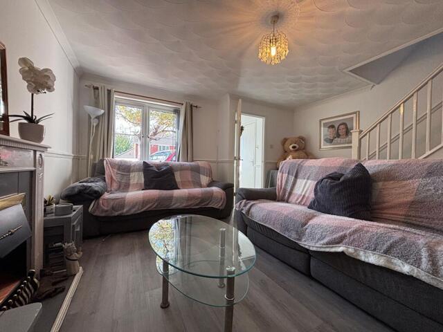 House 3 Bedroom For Sale The Vale Of Glamorgan The Vale Of Glamorgan 300000 ELS98864683