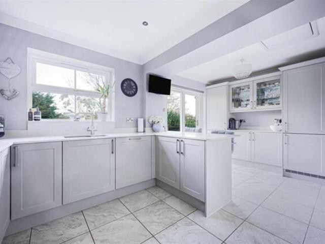 House 3 Bedroom For Sale Tilehurst Reading 550000 ES100502988