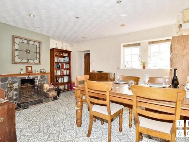 House 3 Bedroom For Sale Truro Cornwall 340000 ELS100456534