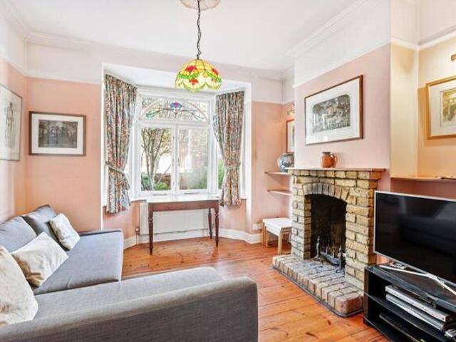 House 3 Bedroom For Sale Twickenham Greater London 825000 ELS99237155