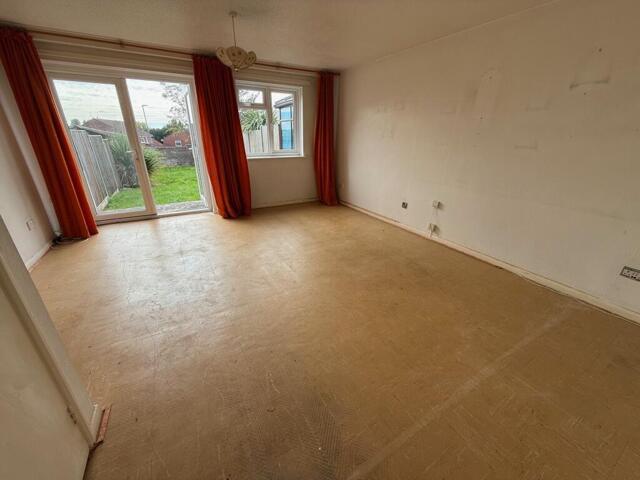 House 3 Bedroom For Sale Yeovil Somerset 180000 ELS99204015