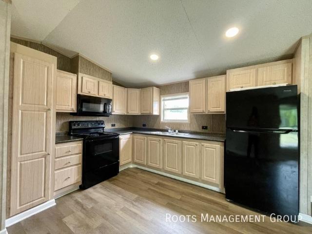 house 3 bedroom, Fayetteville NC 28304 DS90007649