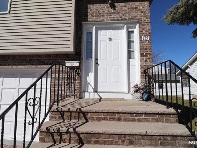 house 3 bedroom, Hawthorne NJ 07506 DS88276976