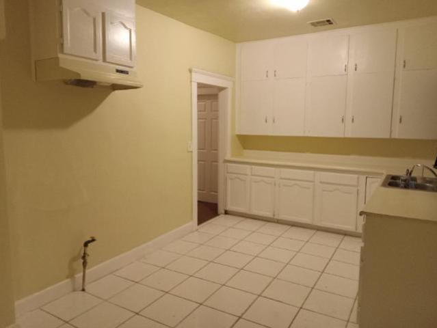 house 3 bedroom, Ontario CA 91762 DS88735527
