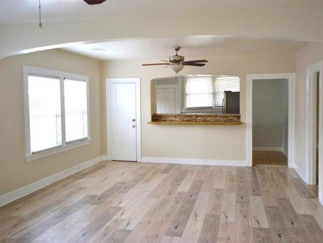 house 3 bedroom, Long Beach CA 90813 DS87864966