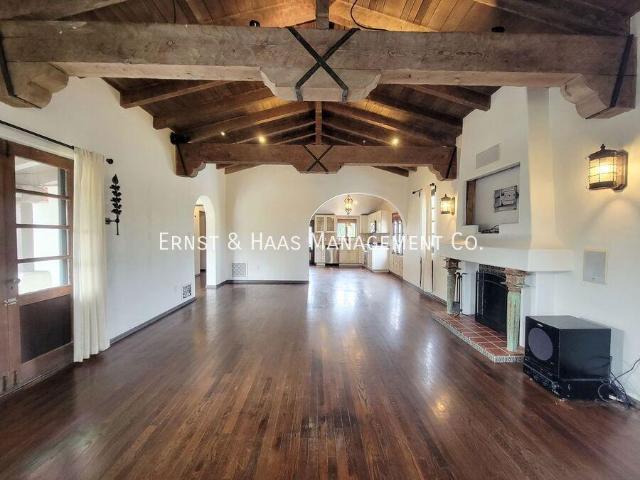 house 3 bedroom, Long Beach CA 90814 DLS89511482