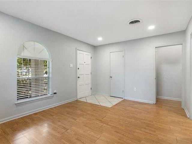 house 3 bedroom, Mandeville LA 70471 DS88323733