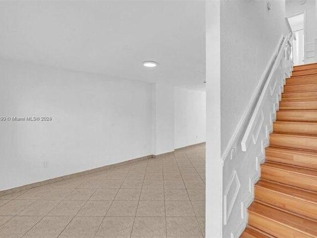 house 3 bedroom, Miami FL 33150 DS88743838