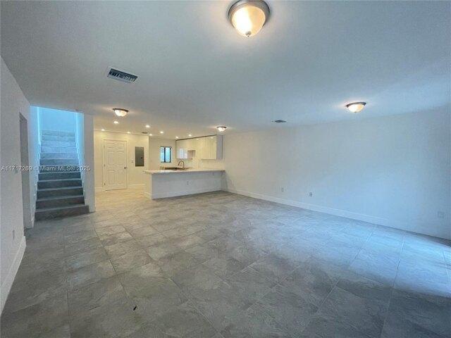 house 3 bedroom, Miami FL 33150 DS88745751