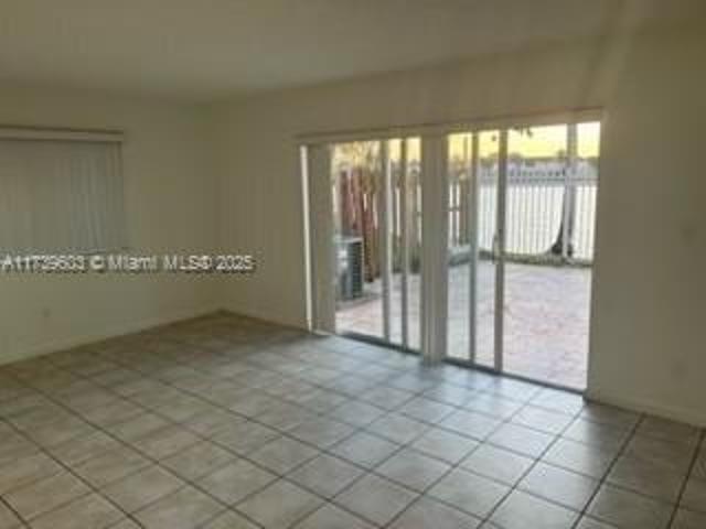 house 3 bedroom, Miami FL 33177 DLS88375920