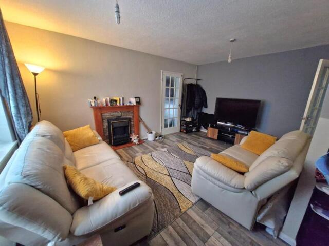House 3 Bedroom For Sale Northampton Northamptonshire 240000 ES87166557