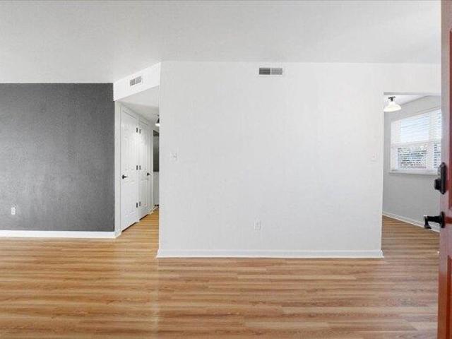 house 3 bedroom, Saint Louis MO 63122 DS88379365