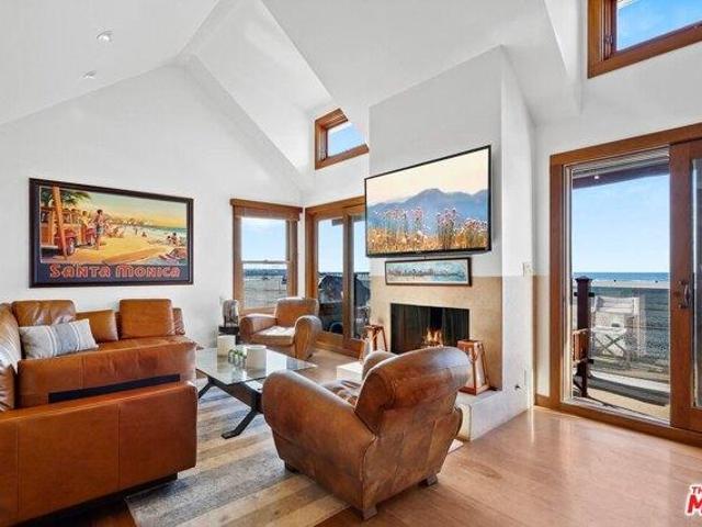 house 3 bedroom, Santa Monica CA 90401 DS88323464