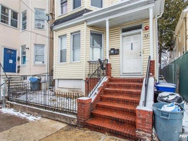 house 3 bedroom, Paterson NJ 07501 DS88222461