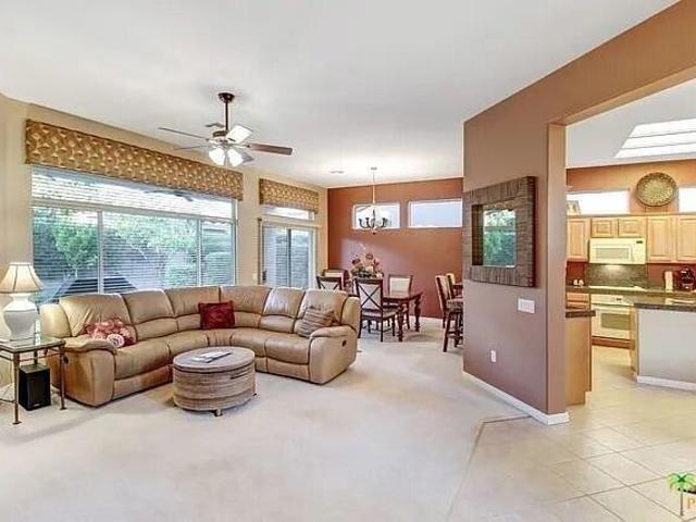 house 3 bedroom, Palm Desert CA 92211 DS89724517