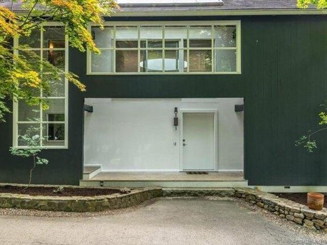 house 3 bedroom, Weston CT 06883 DS88567157