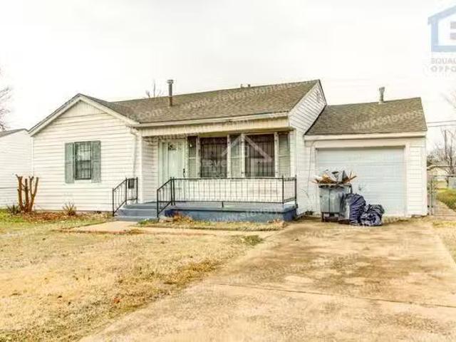 House 3 bedrooms in Lawton