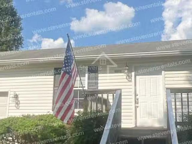 House 3 bedrooms in Putnam Cookeville