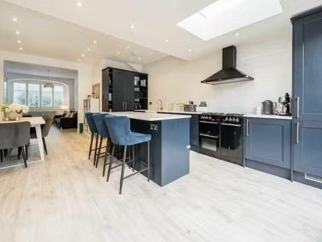House terraced for sale in Deal Road, London, SW17 Ref 2334.