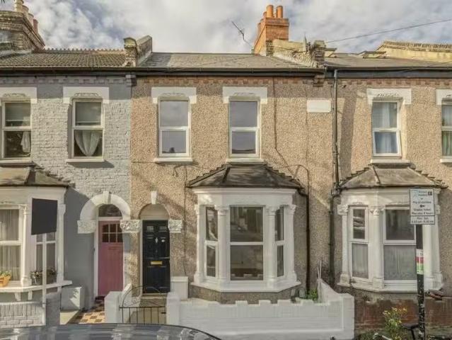 House terraced for sale in Moffat Road, London, SW17 Ref 23.