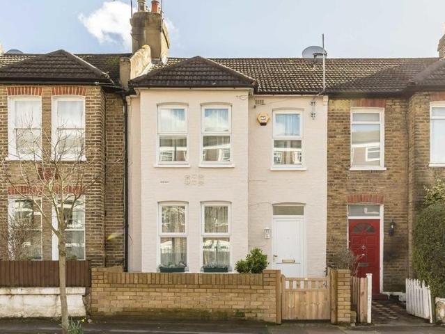 House terraced for sale in Smallwood Road, London, SW17 Ref.