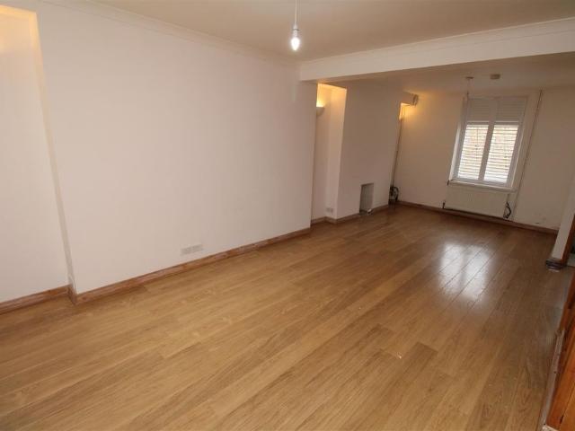 House Terraced For Rent Victoria Terrace, Tredegar