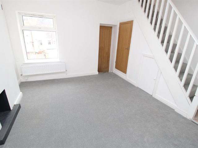 House Terraced For Rent Blenheim Road, Abertillery