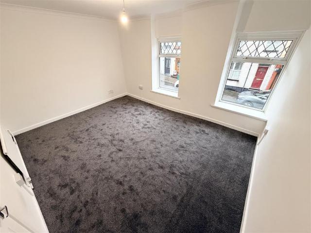 House Terraced For Rent Court Street, Tonypandy