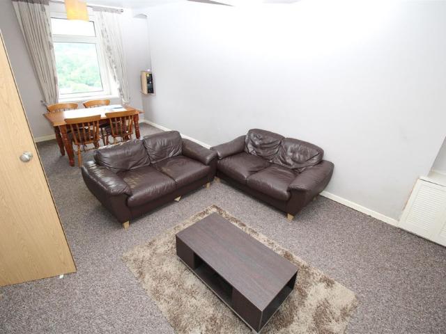 House Terraced For Rent Cliff Terrace, Pontypridd
