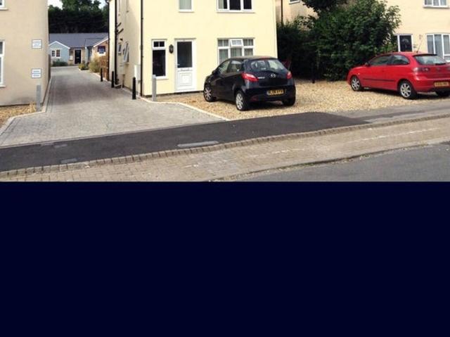 House to Let – Available from 1St July