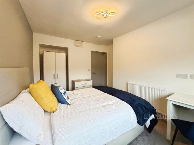 house to rent Gilbert Avenue, Tividale, Oldbury, West Midlands, B69