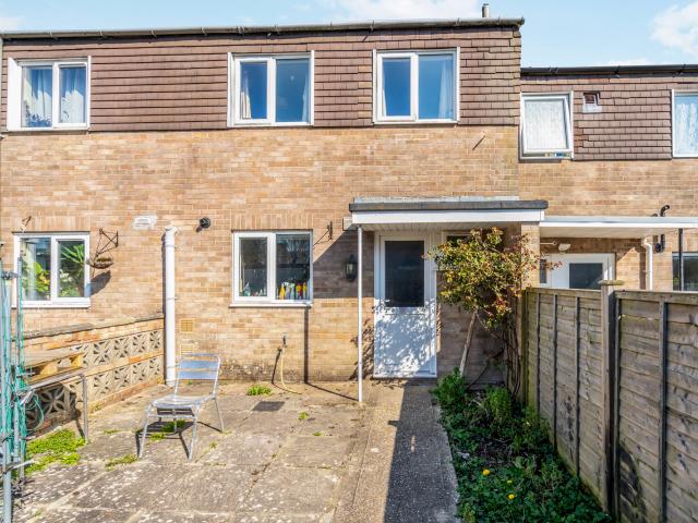 House to rent in Millfield Close, Chichester, West Sussex, PO19 | Leaders